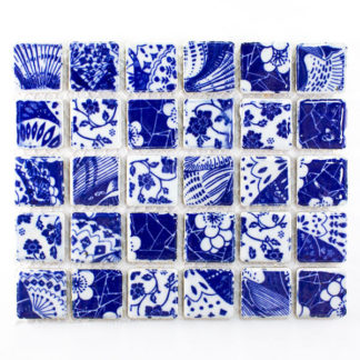Blue Willow China Tiles 1-Inch 30 Pieces